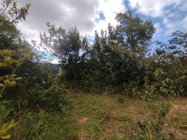 Terreno para venda em Serranos, Sabará