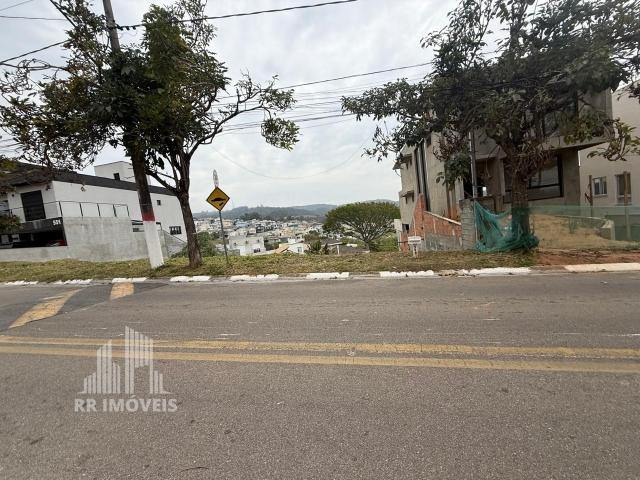 Terreno para venda em Suru em Santana De Parnaíba São Paulo de 260.00m² com 4 Quartos, 2 Suítes e 4 Garagens