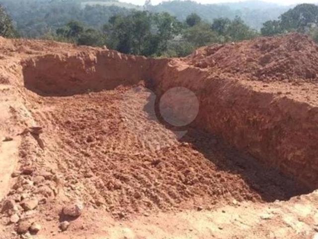 Terreno para venda em Ponunduva de 1904.00m²
