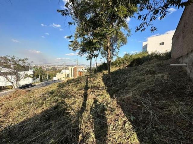 Terreno para venda em Portal do Sol, Contagem