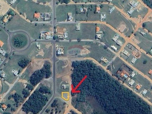 Terreno para venda em Pardinho de 562.00m²