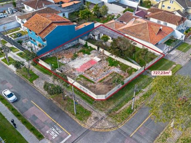 Terreno para venda em Parolin de 727.00m²