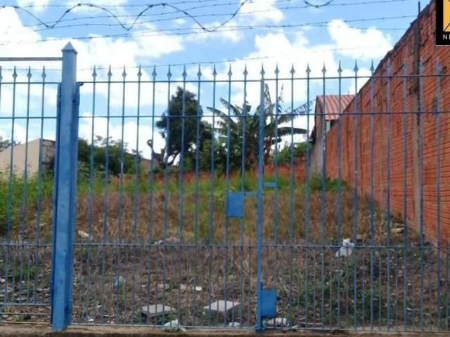 Terreno para venda em PARQUE DOM PEDRO II de 300.00m²