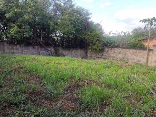 Terreno para venda em Parque Dos Pomares de 295.00m²