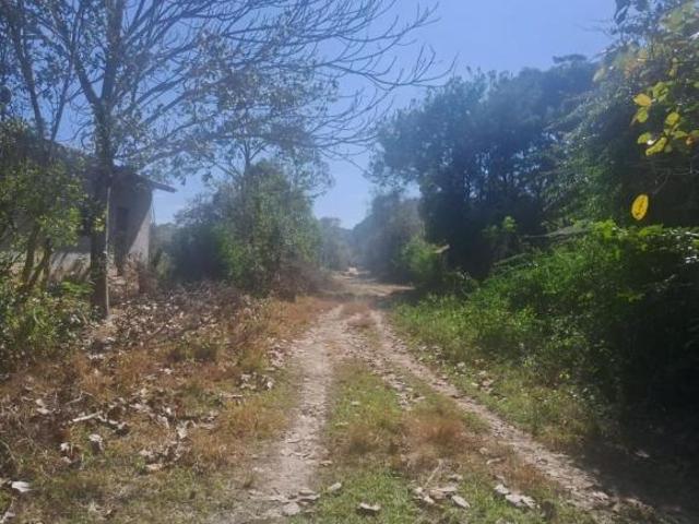Terreno para venda em Parque Lagoa das Flores, Esmeraldas