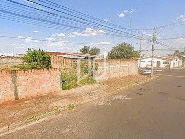 Terreno para venda em Parque Laranjeiras de 306.00m²