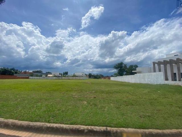 Terreno para venda em Parque Reserva Fazenda Imperial de 1000.00m²