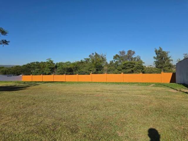 Terreno para venda em Parque Santa Márcia de 458.57m²