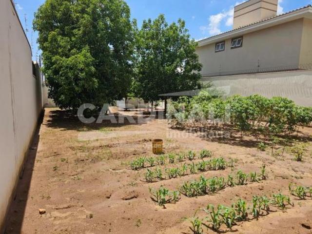 Terreno para venda em Parque Santa Marta de 360.00m²