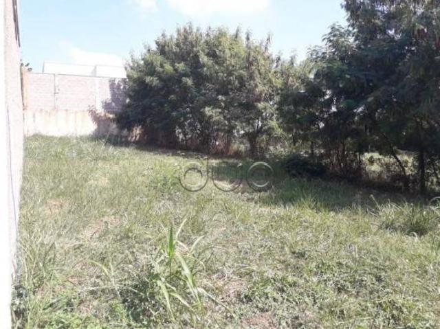 Terreno para venda em Parque Santa Cecília de 330.00m²