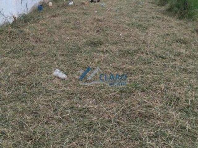 Terreno para venda em Parque Santa Edwiges de 240.00m²