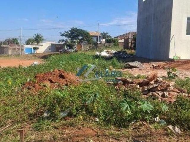 Terreno para venda em Parque Viaduto de 242.00m²
