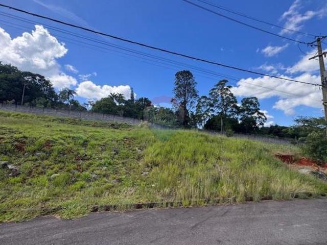 Terreno para venda em Penha de 360.04m² com 1 Garagem