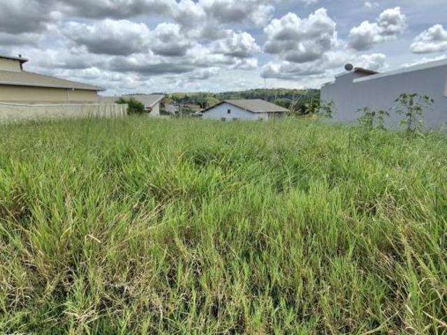 Terreno para Venda em Pinhalzinho, Centro