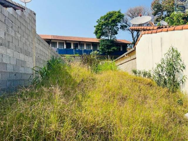 Terreno para Venda em Pinhalzinho, Centro