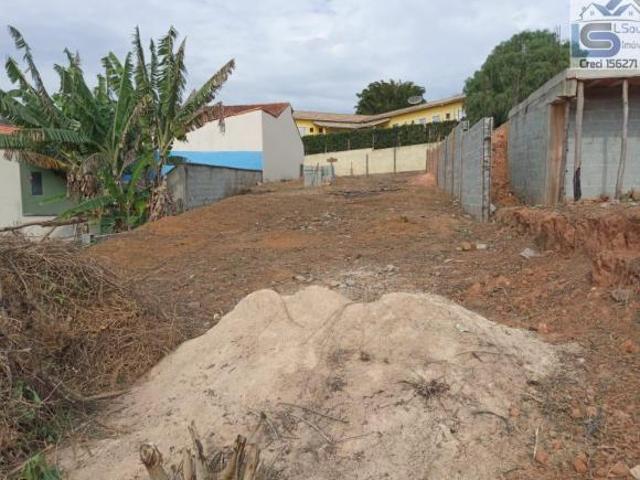 Terreno para Venda em Pinhalzinho, Centro