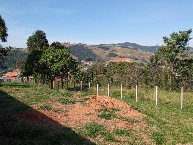 Terreno para venda em Piracaia em Piracaia São Paulo de 1.00m² com 1 Quarto, 1 Suíte e 1 Garagem