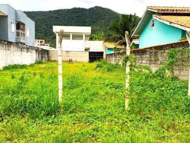 Terreno para venda em Praia Maranduba de 413.00m²