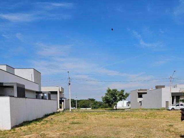 Terreno para venda em Royal Park de 276.00m²