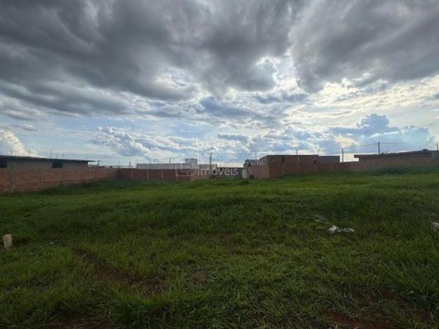 Terreno para venda em Residencial Alamedas 2 de 200.00m²