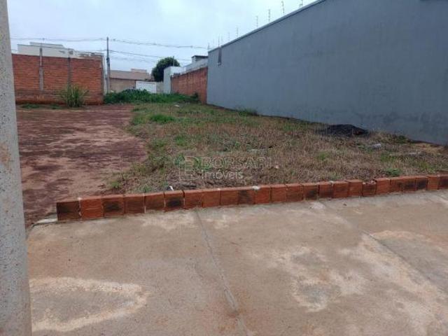 Terreno para venda em Residencial Alamedas de 200.00m²