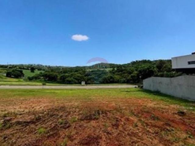 Terreno para venda em Residencial Green Park de 800.00m²