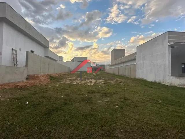 Terreno para venda em Residencial Lagos D'icaraí em Salto São Paulo de 10.00m²