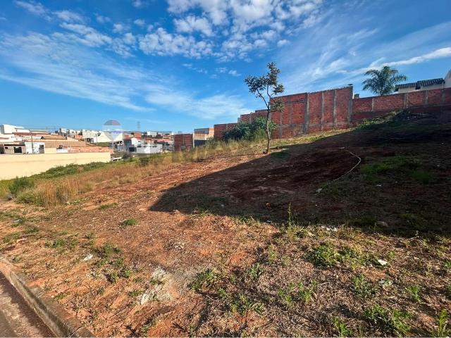 Terreno para venda em Residencial Lívia em Botucatu São Paulo de 250.00m²