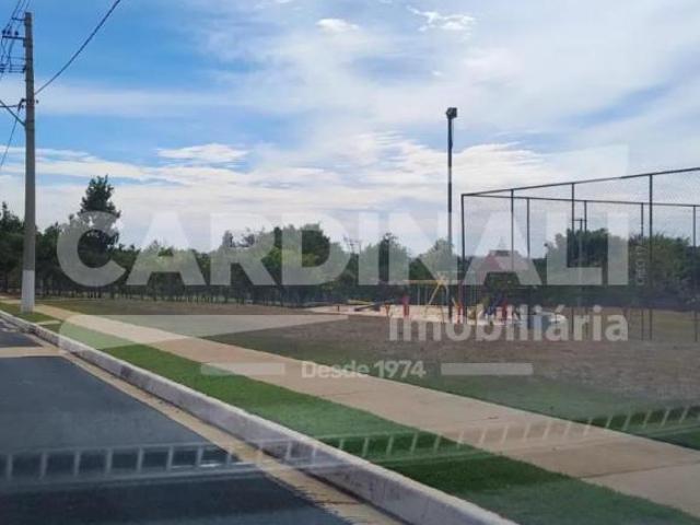 Terreno para venda em Residencial Samambaia de 250.00m²