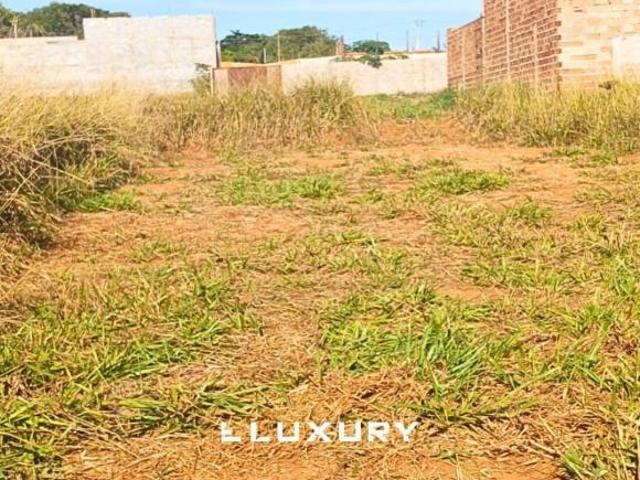 Terreno para venda em Residencial Porto Real, Senador Canedo
