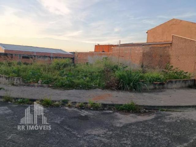 Terreno para venda em Residencial Portal Bordon Ii de 200.00m² com 2 Quartos, 1 Suite e 5 Garagens