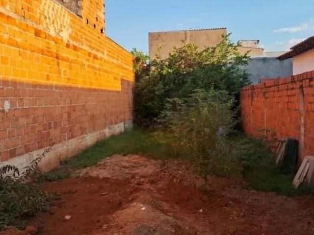 Terreno para venda em Residencial Parque Laguna de 10.00m²