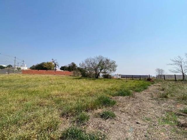 Terreno para venda em Residencial Plaza Martin de 280.00m²