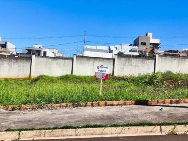 Terreno para venda em Residencial Ravena de 250.00m²