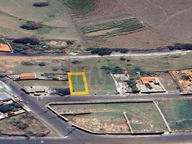 Terreno para venda em Rubião Junior de 300.00m²