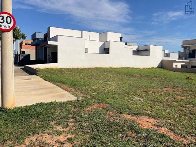 Terreno para venda em Wanel Ville de 200.00m²