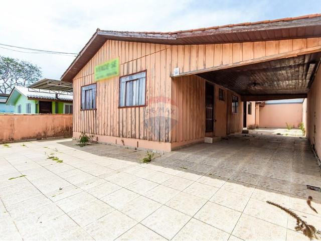 Terreno para venda em Uberaba em Curitiba Paraná de 268.00m² com 4 Garagens