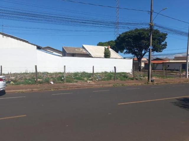 Terreno para Venda em Uberlândia/MG 0 Dorm. 300 m2 Área Útil