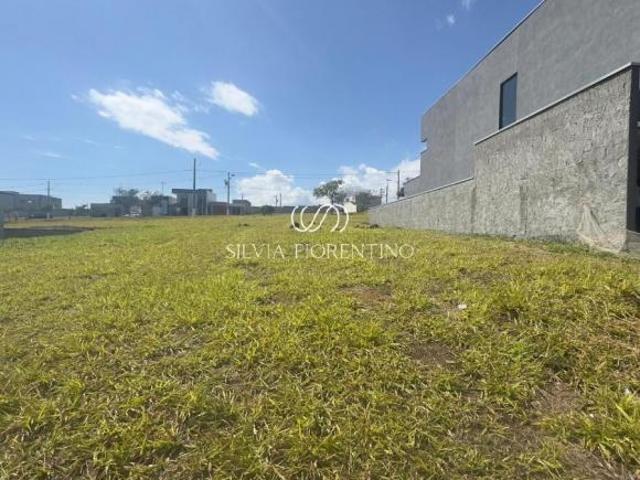 Terreno para venda em Vale Dos Cristais de 250.00m²