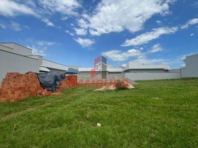 Terreno para venda em Valência 2 de 252.00m²
