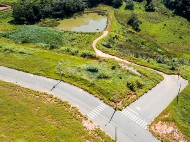 Terreno para venda em Vargem de 309.53m² com 1 Garagem
