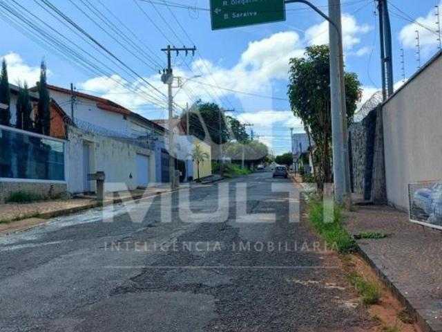 Terreno para venda em Vigilato Pereira, Uberlândia
