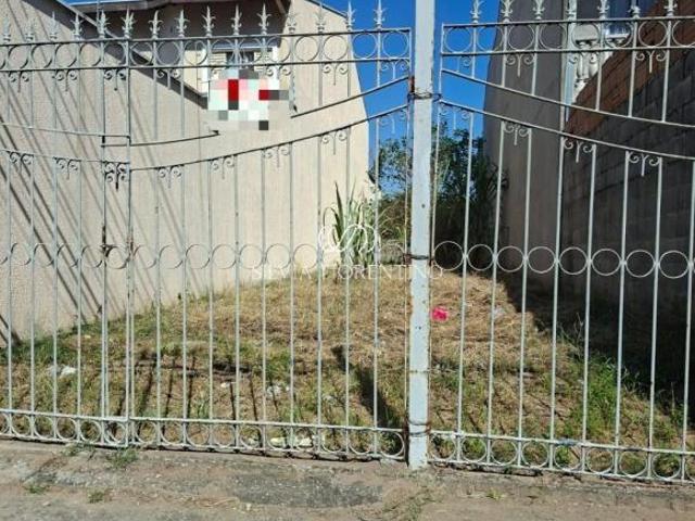 Terreno para venda em Vila Areao de 155.00m²