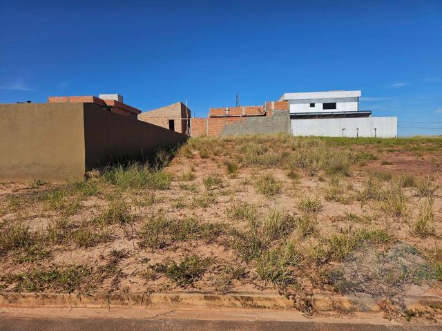 Terreno para venda em Vila Auxiliadora em Botucatu São Paulo de 360.00m²