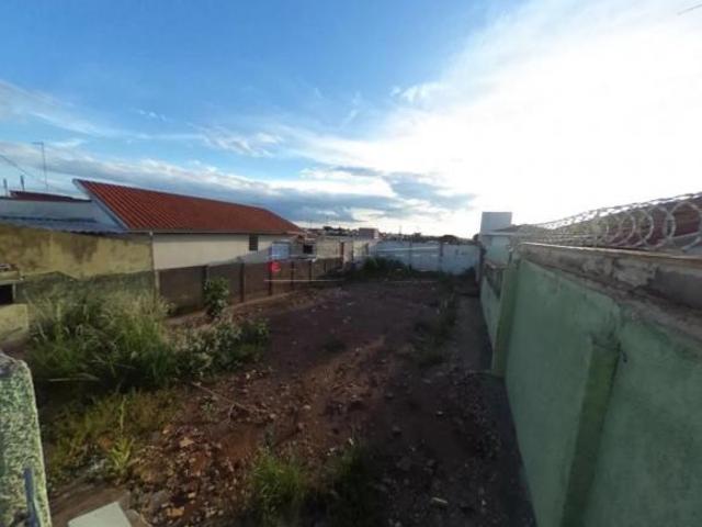 Terreno para venda em Vila Boa Vista I de 250.00m² com 2 Quartos e 1 Garagem