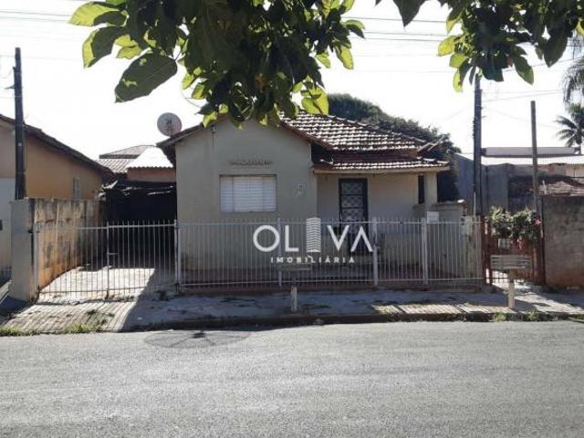 Terreno para venda em Vila Curti de 242.00m²