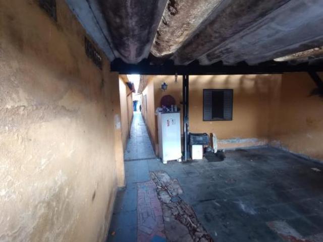 Terreno para venda em Vila Curuçá de 247.00m² com 2 Garagens