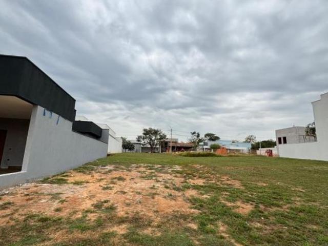 Terreno para venda em Vila Diva de 256.00m²