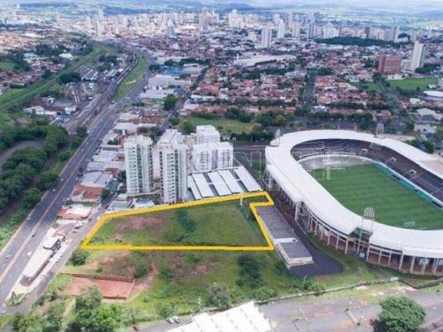 Terreno para venda em Vila Ferroviária de 7200.00m²