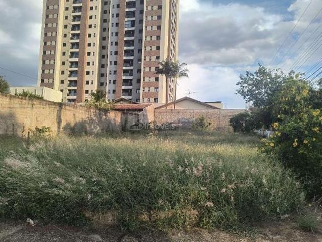 Terreno para venda em Vila Harmonia de 429.00m²
